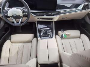 Sarkans BMW X5 2024 Kauņa, ar dzinēja tilpumu 3.00 L un nobraukumu 25 tūkst. km par 38500 €, foto 8 vietnē AUTOMOTO.COM.LV