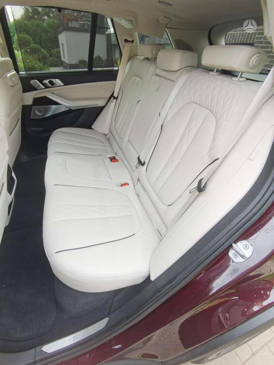 Sarkans BMW X5 2024 Kauņa, ar dzinēja tilpumu 3.00 L un nobraukumu 25 tūkst. km par 38500 €, foto 23 vietnē AUTOMOTO.COM.LV