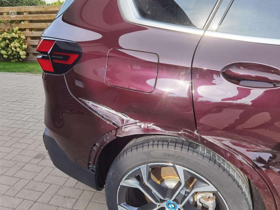 Sarkans BMW X5 2024 Kauņa, ar dzinēja tilpumu 3.00 L un nobraukumu 25 tūkst. km par 38500 €, foto 54 vietnē AUTOMOTO.COM.LV
