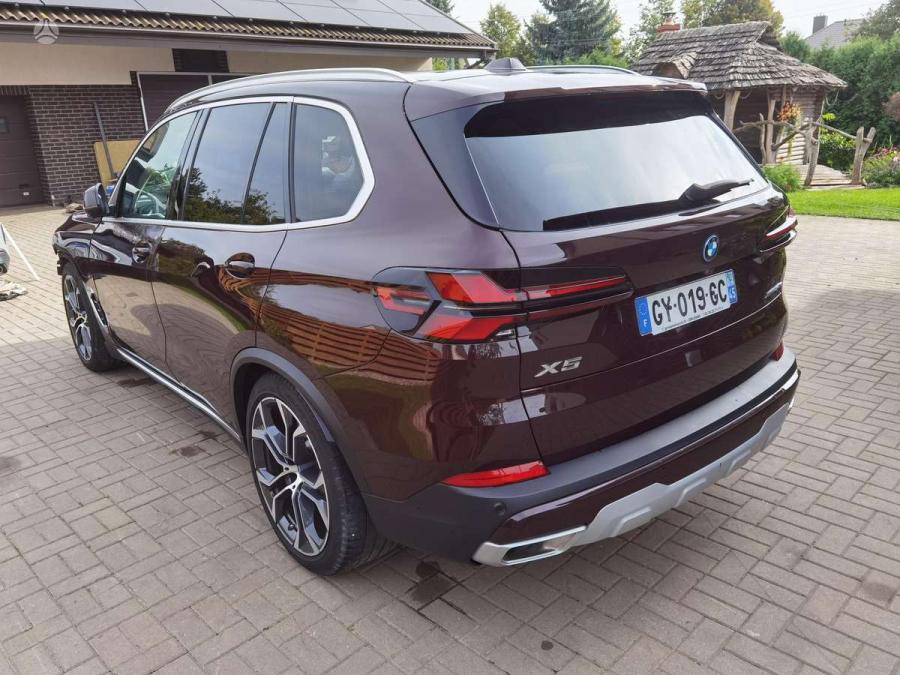 Sarkans BMW X5 2024 Kauņa, ar dzinēja tilpumu 3.00 L un nobraukumu 25 tūkst. km par 38500 €, foto 58 vietnē AUTOMOTO.COM.LV