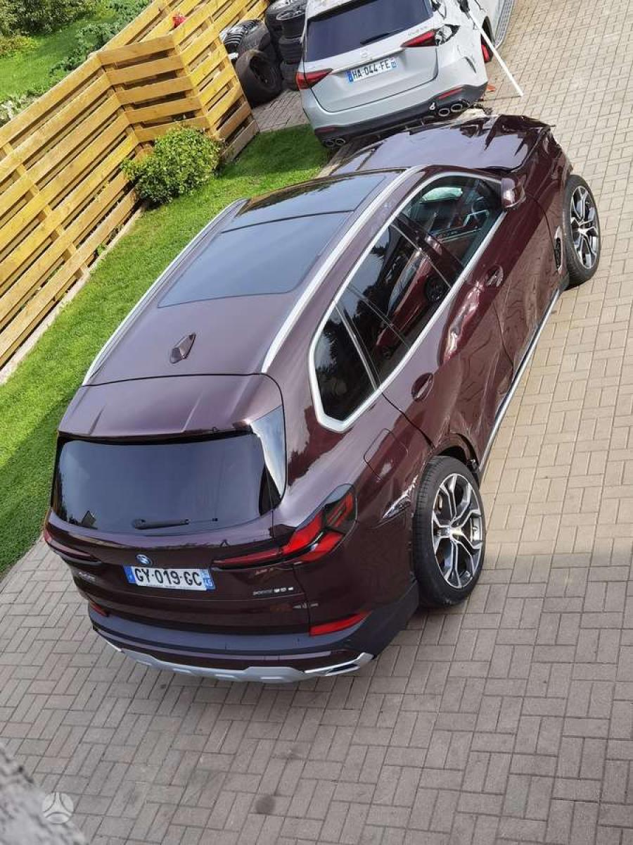 Sarkans BMW X5 2024 Kauņa, ar dzinēja tilpumu 3.00 L un nobraukumu 25 tūkst. km par 38500 €, foto 61 vietnē AUTOMOTO.COM.LV