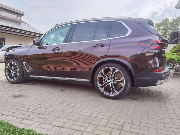 БМВ Х5 2024 в Каунас на AUTOMOTO.COM.LV Красный БМВ Х5 2024 в Каунас, объемом двигателя 3.00 л и пробегом 25 тыс. км за 38500 €, фото 5 на AUTOMOTO.COM.LV