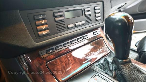 BMW X5 2006 Tallina, ar dzinēja tilpumu 3.00 L un nobraukumu 386 tūkst. km par 6500 €, foto 11 vietnē AUTOMOTO.COM.LV
