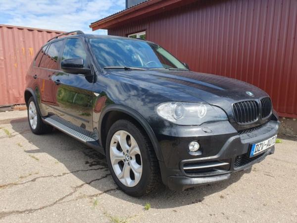 BMW X5 2007 in Riga, with an engine capacity of 3.00 L and mileage of 263 thousand km for 9950 €, photo 2 on AUTOMOTO.COM.LV