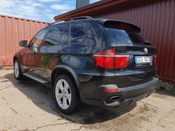 BMW X5 2007 in Riga, with an engine capacity of 3.00 L and mileage of 263 thousand km for 9950 €, photo 9 on AUTOMOTO.COM.LV