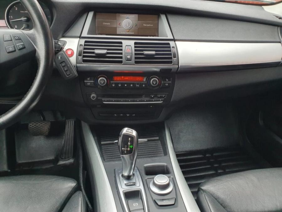 BMW X5 2007 in Riga, with an engine capacity of 3.00 L and mileage of 263 thousand km for 9950 €, photo 23 on AUTOMOTO.COM.LV