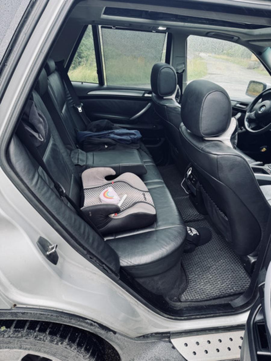 BMW X5 2004 Tallina, ar dzinēja tilpumu 0.00 L un nobraukumu 344 tūkst. km par 4500 €, foto 12 vietnē AUTOMOTO.COM.LV