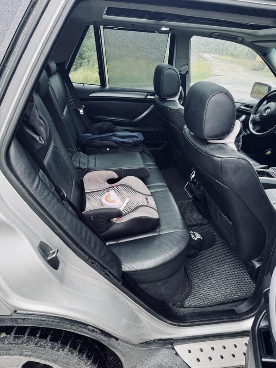 BMW X5 2004 Tallina, ar dzinēja tilpumu 0.00 L un nobraukumu 344 tūkst. km par 4500 €, foto 25 vietnē AUTOMOTO.COM.LV