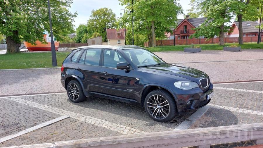 BMW X5 2011 Ventspils, ar dzinēja tilpumu 4.40 L un nobraukumu 186 tūkst. km par 19191 €, foto 5 vietnē AUTOMOTO.COM.LV