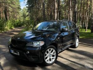 BMW X5 2011 Viļņa, ar dzinēja tilpumu 3.00 L un nobraukumu 196 tūkst. km par 8499 €, foto  vietnē AUTOMOTO.COM.LV