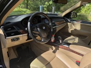 BMW X5 2011 in Vilnius, with an engine capacity of 3.00 L and mileage of 196 thousand km for 8499 €, photo 11 on AUTOMOTO.COM.LV