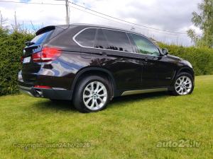 BMW X5 2014 in Tartu, with an engine capacity of 3.00 L and mileage of 283 thousand km for 16200 €, photo 4 on AUTOMOTO.COM.LV