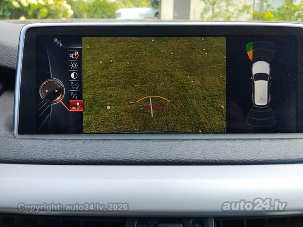 BMW X5 2014 in Tartu, with an engine capacity of 3.00 L and mileage of 283 thousand km for 16200 €, photo 9 on AUTOMOTO.COM.LV
