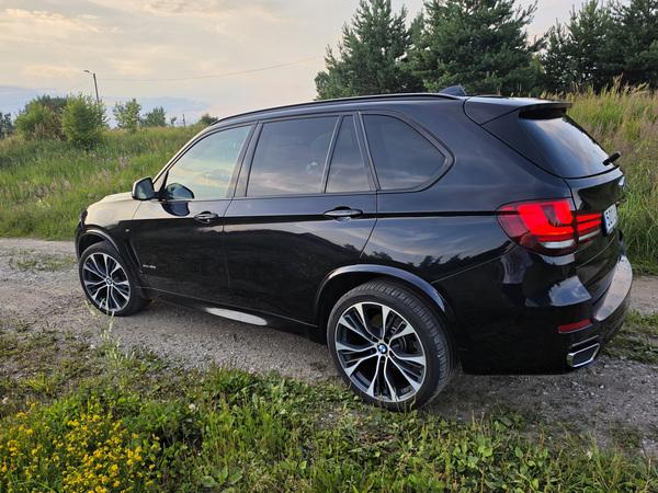 BMW X5 2017 Tallina, ar dzinēja tilpumu 3.00 L un nobraukumu 201 tūkst. km par 26000 €, foto 4 vietnē AUTOMOTO.COM.LV