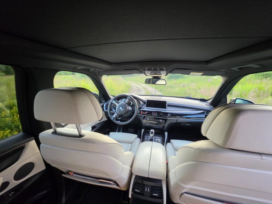 BMW X5 2017 Tallina, ar dzinēja tilpumu 3.00 L un nobraukumu 201 tūkst. km par 26000 €, foto 15 vietnē AUTOMOTO.COM.LV