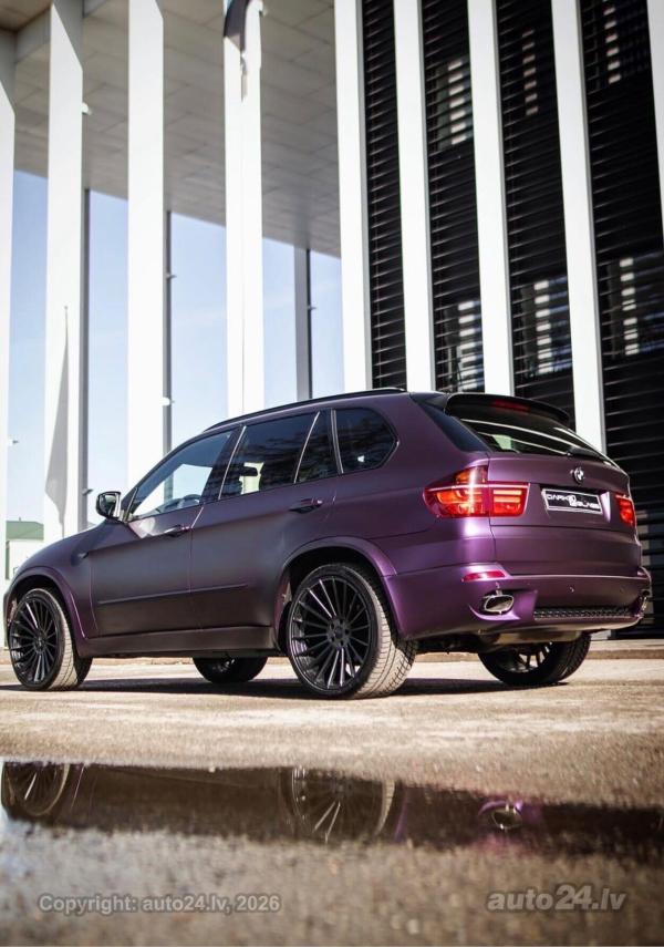 Violet BMW X5 2011 in Johvi, with an engine capacity of 3.00 L and mileage of 286 thousand km for 15500 €, photo 3 on AUTOMOTO.COM.LV