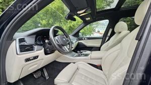 Violets BMW X5 2020 Rīga, ar dzinēja tilpumu 3.00 L un nobraukumu 0 tūkst. km par 44800 €, foto 24 vietnē AUTOMOTO.COM.LV