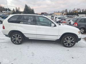 White BMW X5 2003 in Utena, with an engine capacity of 3.00 L and mileage of 388 thousand km for 3750 €, photo 3 on AUTOMOTO.COM.LV