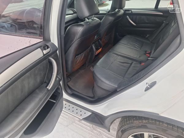 Balts BMW X5 2003 Utena, ar dzinēja tilpumu 3.00 L un nobraukumu 388 tūkst. km par 3750 €, foto 7 vietnē AUTOMOTO.COM.LV