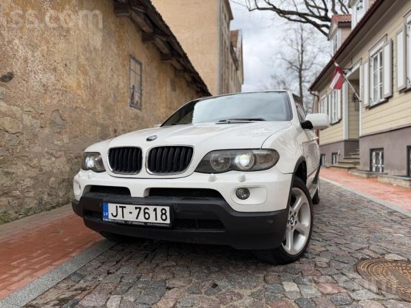 White BMW X5 2004 in Cesis, with an engine capacity of 3.00 L and mileage of 447 thousand km for 3190 €, photo 2 on AUTOMOTO.COM.LV