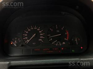 Balts BMW X5 2004 Cēsis, ar dzinēja tilpumu 3.00 L un nobraukumu 447 tūkst. km par 3190 €, foto 25 vietnē AUTOMOTO.COM.LV