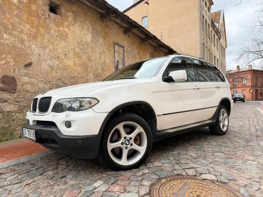 Balts BMW X5 2004 Cēsis, ar dzinēja tilpumu 3.00 L un nobraukumu 447 tūkst. km par 3990 €, foto 3 vietnē AUTOMOTO.COM.LV