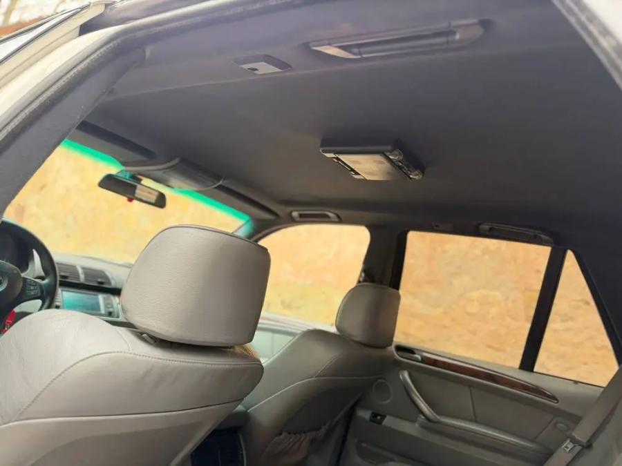 Balts BMW X5 2004 Cēsis, ar dzinēja tilpumu 3.00 L un nobraukumu 447 tūkst. km par 3990 €, foto 20 vietnē AUTOMOTO.COM.LV