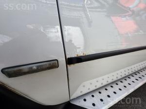 Balts BMW X5 2004 Rīga, ar dzinēja tilpumu 3.00 L un nobraukumu 450 tūkst. km par 3995 €, foto 3 vietnē AUTOMOTO.COM.LV