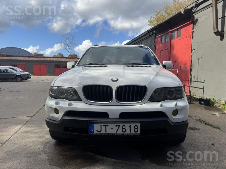 Balts BMW X5 2004 Rīga, ar dzinēja tilpumu 3.00 L un nobraukumu 450 tūkst. km par 3995 €, foto 8 vietnē AUTOMOTO.COM.LV