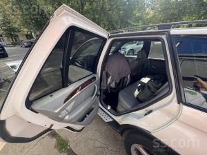 Balts BMW X5 2004 Rīga, ar dzinēja tilpumu 3.00 L un nobraukumu 450 tūkst. km par 3995 €, foto 10 vietnē AUTOMOTO.COM.LV