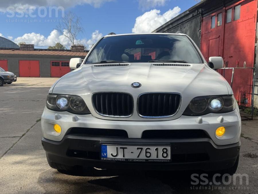 Balts BMW X5 2004 Rīga, ar dzinēja tilpumu 3.00 L un nobraukumu 450 tūkst. km par 3995 €, foto 16 vietnē AUTOMOTO.COM.LV