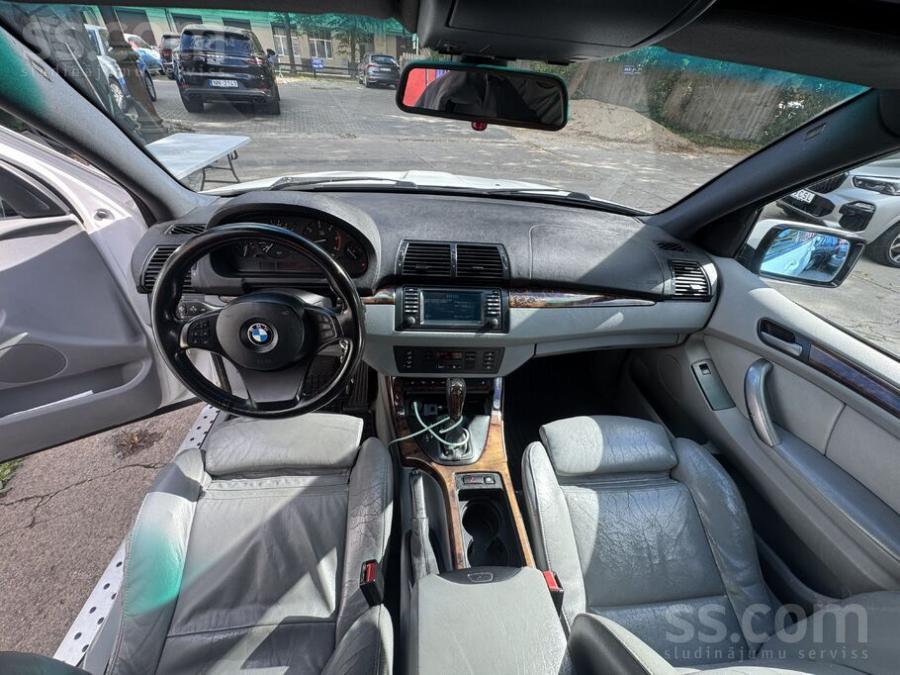 Balts BMW X5 2004 Rīga, ar dzinēja tilpumu 3.00 L un nobraukumu 450 tūkst. km par 3995 €, foto 17 vietnē AUTOMOTO.COM.LV