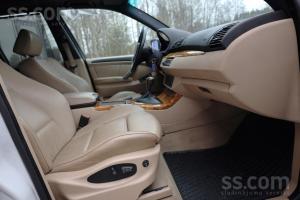 Balts BMW X5 2006 Rīga, ar dzinēja tilpumu 4.40 L un nobraukumu 0 tūkst. km par 3495 €, foto 12 vietnē AUTOMOTO.COM.LV