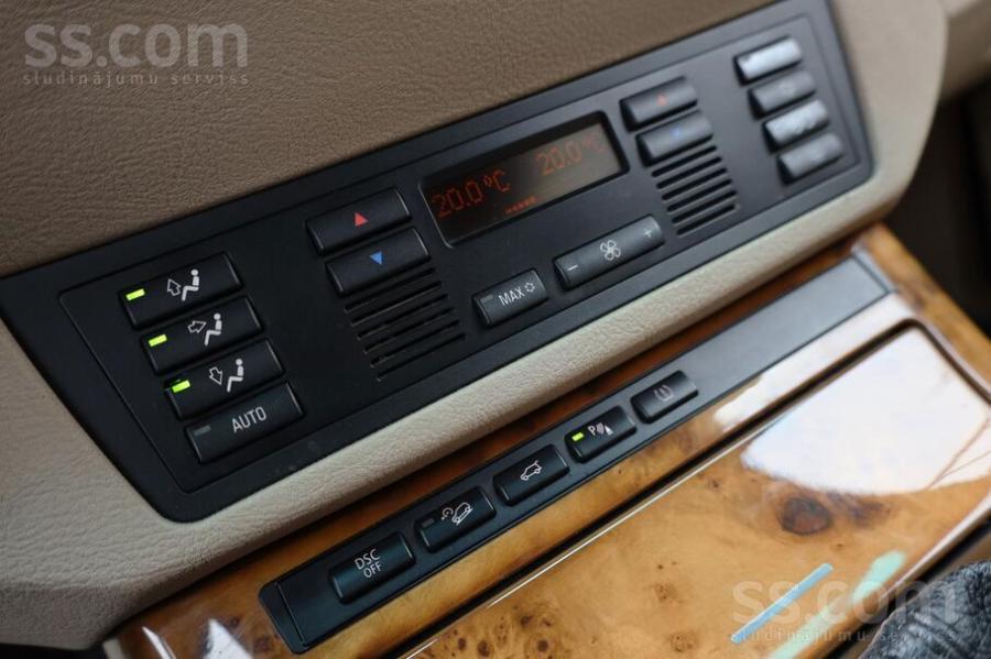 Balts BMW X5 2006 Rīga, ar dzinēja tilpumu 4.40 L un nobraukumu 0 tūkst. km par 3495 €, foto 16 vietnē AUTOMOTO.COM.LV
