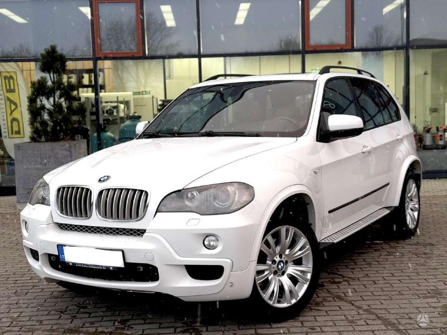 Balts BMW X5 2007 Klaipėda, ar dzinēja tilpumu 2.99 L un nobraukumu 320 tūkst. km par 9800 €, foto 1 vietnē AUTOMOTO.COM.LV