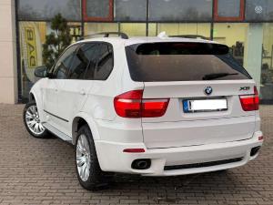 Balts BMW X5 2007 Klaipėda, ar dzinēja tilpumu 2.99 L un nobraukumu 320 tūkst. km par 9800 €, foto 3 vietnē AUTOMOTO.COM.LV