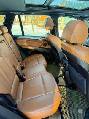 Balts BMW X5 2007 Klaipėda, ar dzinēja tilpumu 2.99 L un nobraukumu 320 tūkst. km par 9700 €, foto 34 vietnē AUTOMOTO.COM.LV