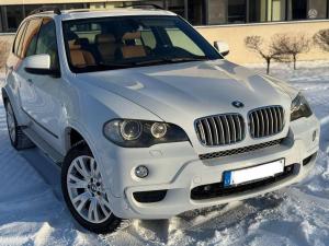 White BMW X5 2007 in Klaipeda, with an engine capacity of 2.99 L and mileage of 320 thousand km for 9700 €, photo  on AUTOMOTO.COM.LV
