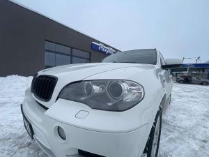 White BMW X5 2007 in Taurage, with an engine capacity of 2.99 L and mileage of 211 thousand km for 7500 €, photo 10 on AUTOMOTO.COM.LV