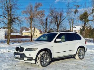 White BMW X5 2007 in Kaunas, with an engine capacity of 3.00 L and mileage of 235 thousand km for 7500 €, photo  on AUTOMOTO.COM.LV