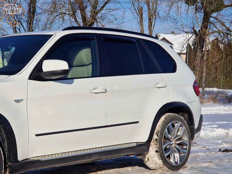 Balts BMW X5 2007 Kauņa, ar dzinēja tilpumu 3.00 L un nobraukumu 235 tūkst. km par 7500 €, foto 4 vietnē AUTOMOTO.COM.LV