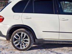 Balts BMW X5 2007 Kauņa, ar dzinēja tilpumu 3.00 L un nobraukumu 235 tūkst. km par 7500 €, foto 6 vietnē AUTOMOTO.COM.LV