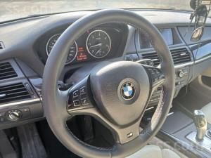 White BMW X5 2007 in Talsi, with an engine capacity of 3.00 L and mileage of 507 thousand km for 7000 €, photo 7 on AUTOMOTO.COM.LV