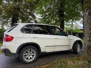 Белый БМВ Х5 2007 в Бауска, объемом двигателя 3.00 л и пробегом 348 тыс. км за 7500 €, фото 14 на AUTOMOTO.COM.LV
