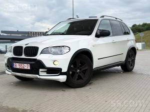 White BMW X5 2007 in Rezekne, with an engine capacity of 3.00 L and mileage of 290 thousand km for 7995 €, photo  on AUTOMOTO.COM.LV