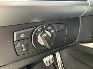White BMW X5 2007 in Rezekne, with an engine capacity of 3.00 L and mileage of 290 thousand km for 7995 €, photo 18 on AUTOMOTO.COM.LV