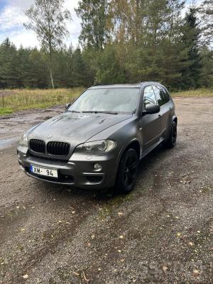 White BMW X5 2007 in Valmiera, with an engine capacity of 3.00 L and mileage of 435 thousand km for 9000 €, photo  on AUTOMOTO.COM.LV