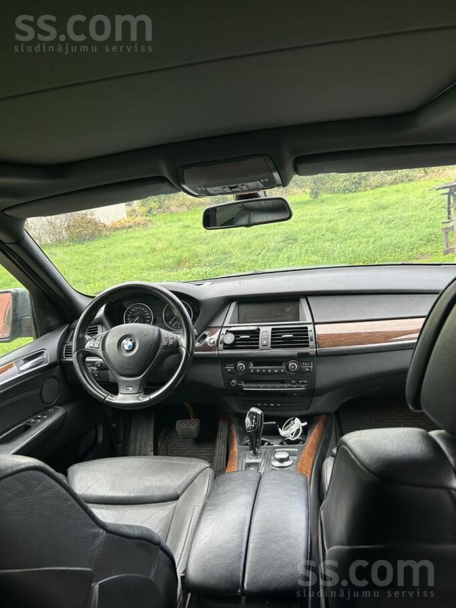 Balts BMW X5 2007 Valmiera, ar dzinēja tilpumu 3.00 L un nobraukumu 435 tūkst. km par 9000 €, foto 7 vietnē AUTOMOTO.COM.LV