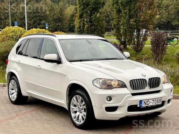 White BMW X5 2007 in Riga, with an engine capacity of 3.00 L and mileage of 0 thousand km for 6750 €, photo 8 on AUTOMOTO.COM.LV
