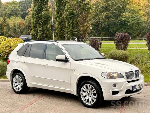 White BMW X5 2007 in Riga, with an engine capacity of 3.00 L and mileage of 0 thousand km for 6750 €, photo 9 on AUTOMOTO.COM.LV